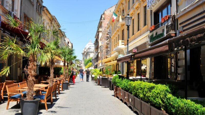 Bucharest: 4-Hour Walking Food Tour in the Old Town - An In-Depth Look at the Experience