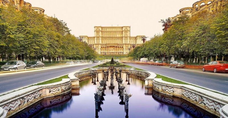 Bucharest: City Highlights Guided Walking Tour - What Makes This Tour Stand Out?