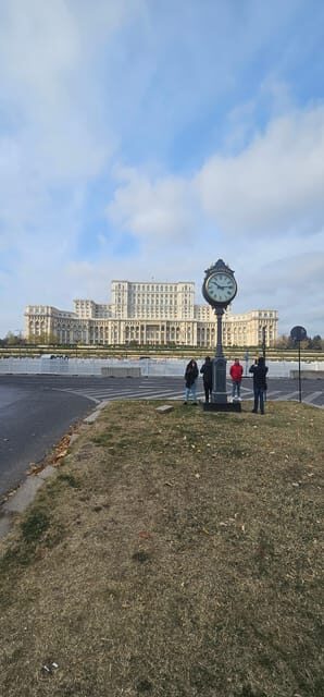 Bucharest City Tour 3 Hours, photo stops and visits - Authentic and Well-Organized Experience