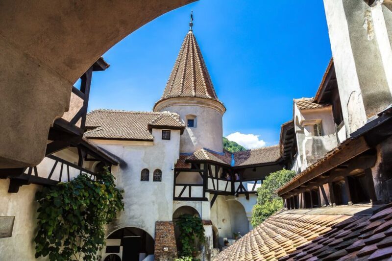 Bucharest: Day Trip to Dracula Castle, Peles Castle & Braov - FAQ