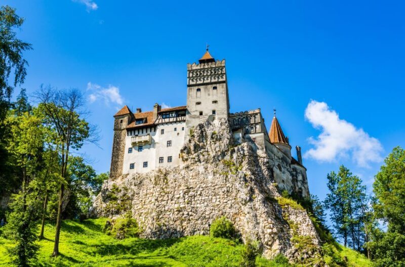 Bucharest: Dracula Castle, Peles Castle & Brasov Guided Tour - Considerations for Travelers