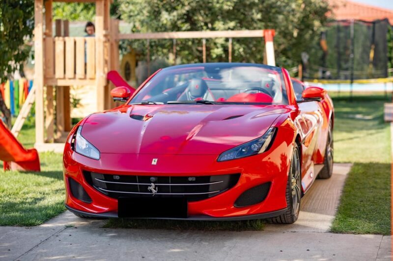 Bucharest: Ferrari Driving Experience - START 20min - Key Points