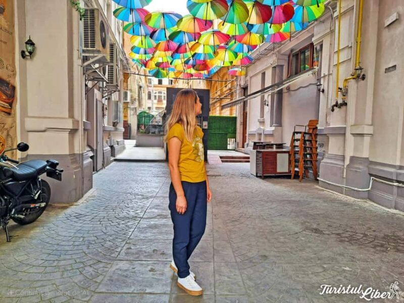 Bucharest: Old Town Walking Tour with Guide - Key Points
