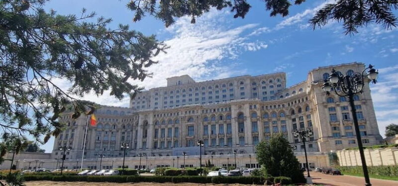 Bucharest: Private Panoramic Tour with Hotel Pickup - The Sum Up