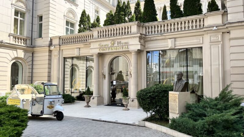 Bucharest: Romantic Tuk Tuk Tour with miniBAR - A Closer Look at the Bucharest Tuk Tuk Experience