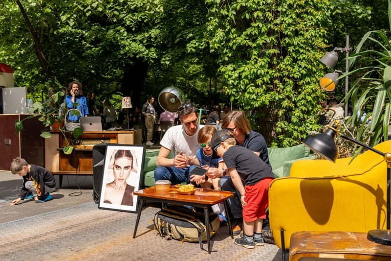 Bucharest: Street Food and Top Places Tour - Exploring Bucharest’s Hidden Corners: What to Expect