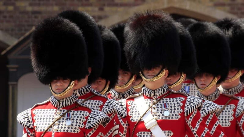 Buckingham Palace, Changing of the Guard Walking Tour - Practical Details and Tips