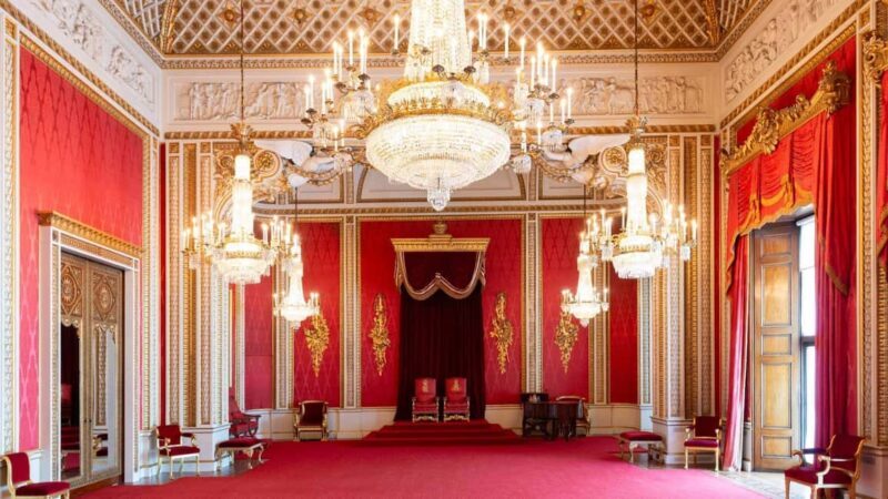 Buckingham Palace State Rooms Entry & Royal London Audio App - An Authentic Look at Buckingham Palace’s State Rooms