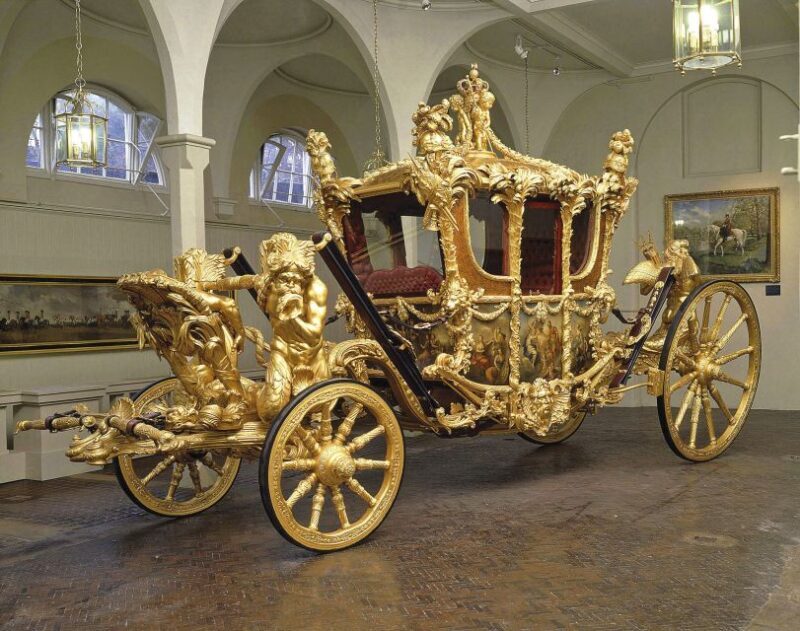 Buckingham Palace: The Royal Mews Entrance Ticket - The Experience for Horse and Carriage Enthusiasts