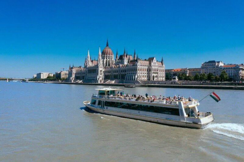 Budapest: 1-hour Sightseeing Danube River Cruise - Reviews and Authentic Experiences