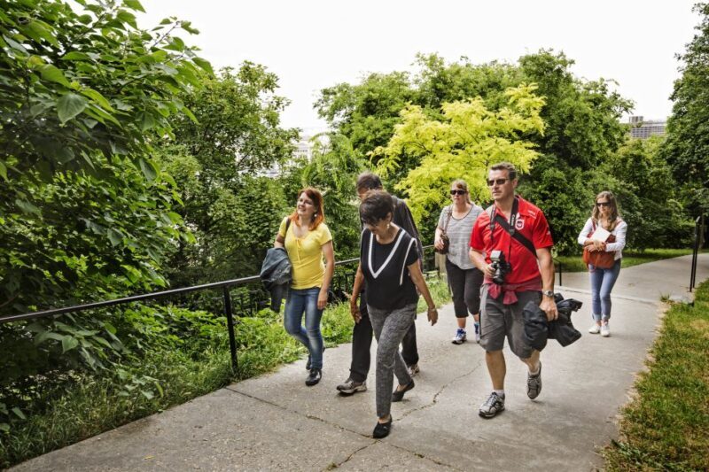 Budapest 3.5 Hour Private Walking Tour with Strudel Stop - A Closer Look at the Tour Itinerary