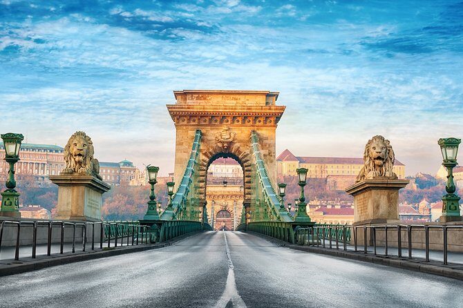 Budapest Airport Transfers: Budapest Airport BUD to Budapest City in Luxury Van - FAQ