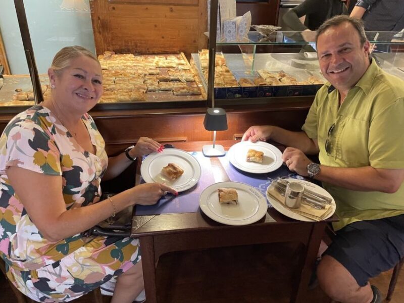 Budapest Bites: A street food adventure (5 dishes included) - Group Size and Atmosphere