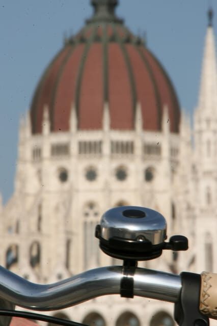 Budapest by Bike - 24 Hour Bike Rental - Key Points