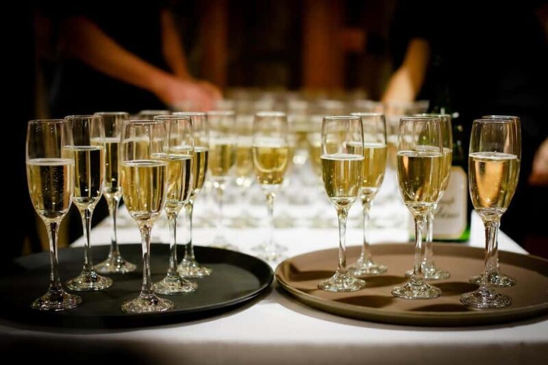 Budapest: By Night Sightseeing Cruise with Welcome Drink - A Practical Introduction to Budapest’s Night Cruise