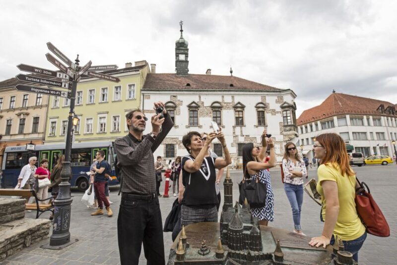 Budapest: Castle District Walk with Matthias Church Entry - Key Points