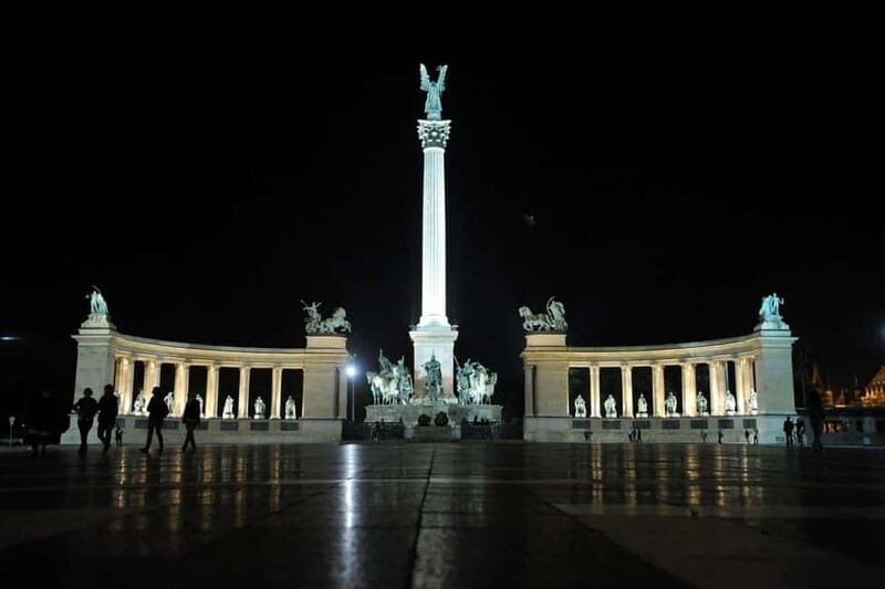 Budapest: City Park- True Crime of Hungary- Walking Tour - An In-Depth Look at the True Crime of Hungary Tour