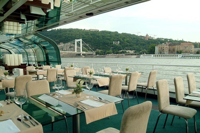 Budapest City Tour with Danube Cruise - Is It Worth the Price?