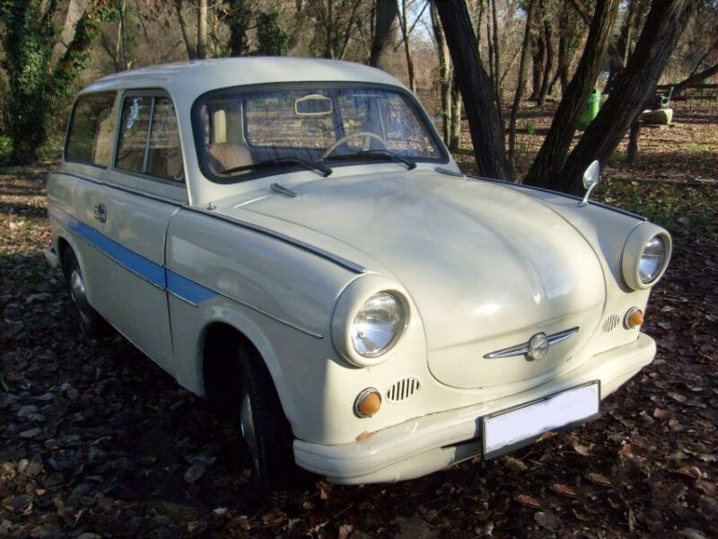 Budapest Communist Era Tour with Trabant driving experience - Key Points