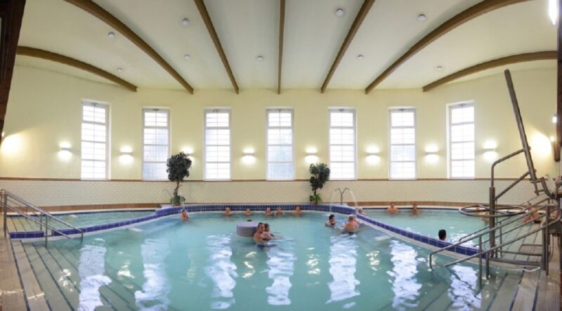 Budapest: Dandar Thermal Bath Full-Day Admission - Key Points