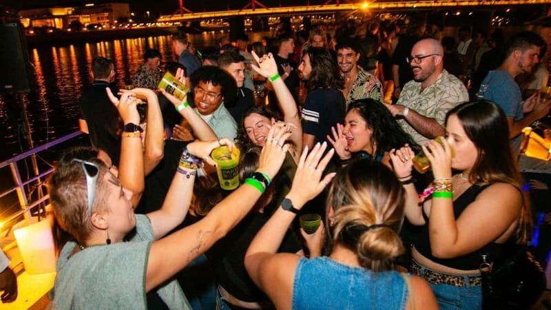 Budapest: Danube Beat Party Cruise with Drink Packages - The Music and Atmosphere