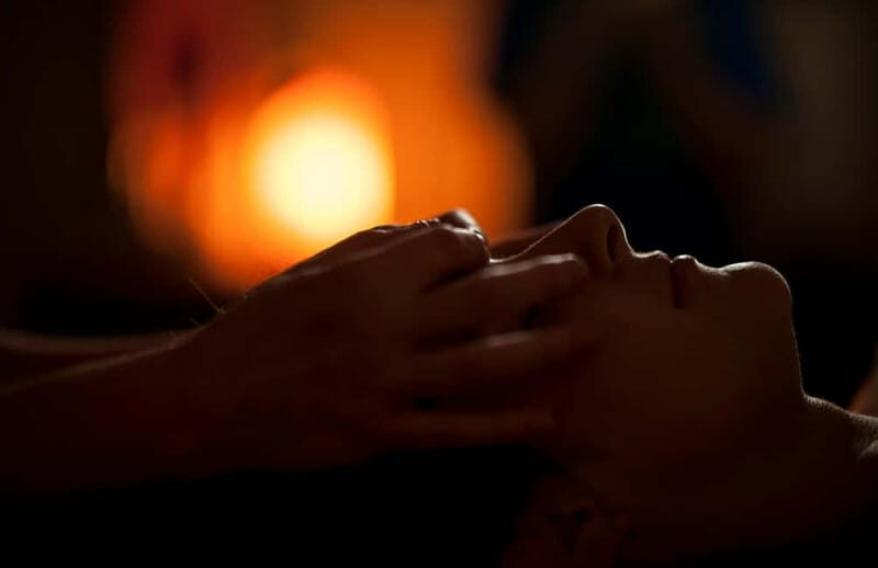 Budapest, Day Spa: Sauna, Massage and Relaxation Room - Couples Massage: Complete Relaxation