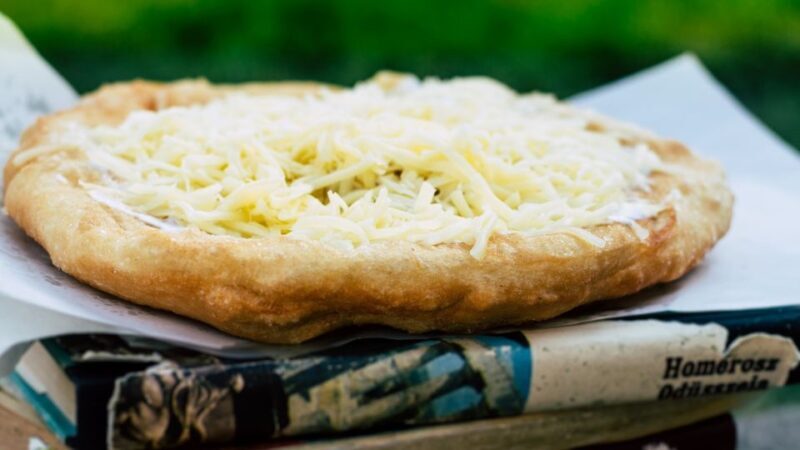 Budapest: Downtown Food Tour - A Delicious Introduction to Budapest’s Gastronomy