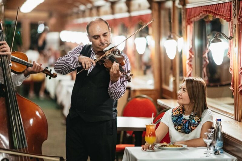 Budapest: Evening Cruise including Drinks and Live Music - Breaking Down the Experience