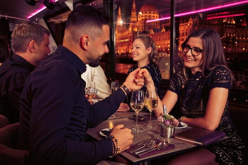 Budapest: Evening Cruise with 4-Course Dinner - Key Points