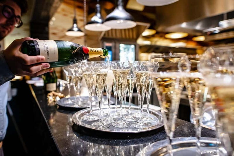 Budapest: Glamour of the Old Town with Dinner and Live Music - FAQs