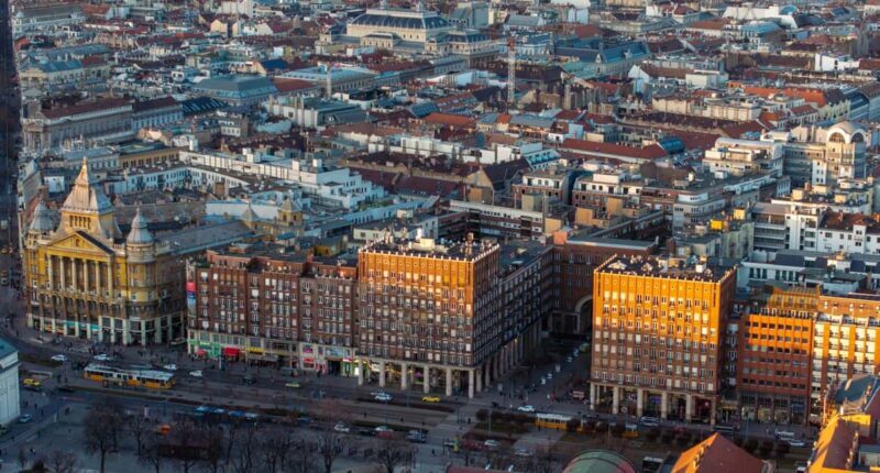 Budapest: Grand City Walking Tour with a Guide - Frequently Asked Questions