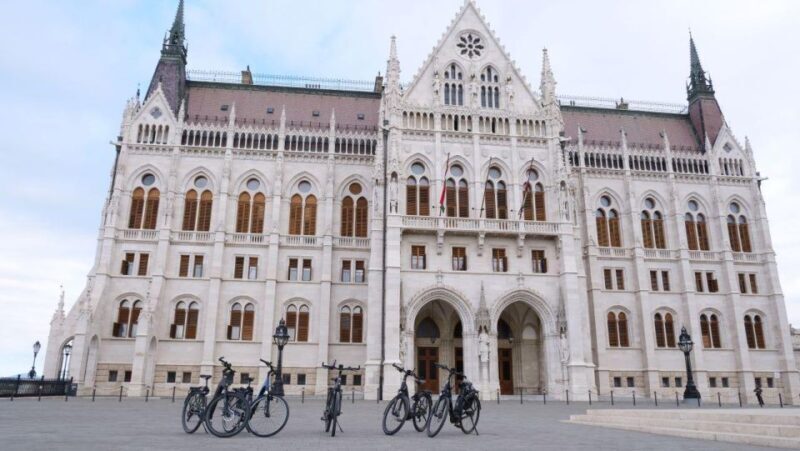 Budapest: Guided E-Bike Sightseeing Tour - FAQ