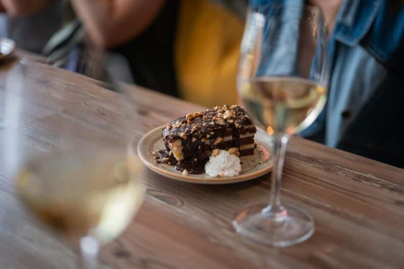 Budapest Guided Food Tour with Drinks Included - Who Should Consider This Tour?