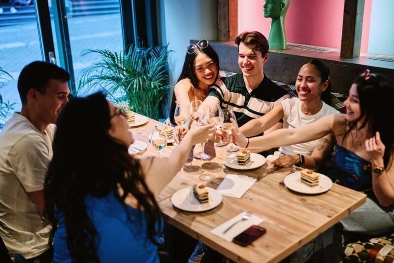 Budapest: Guided Foodie Walking Tour with Food and Drinks - Practical Tips for Participants