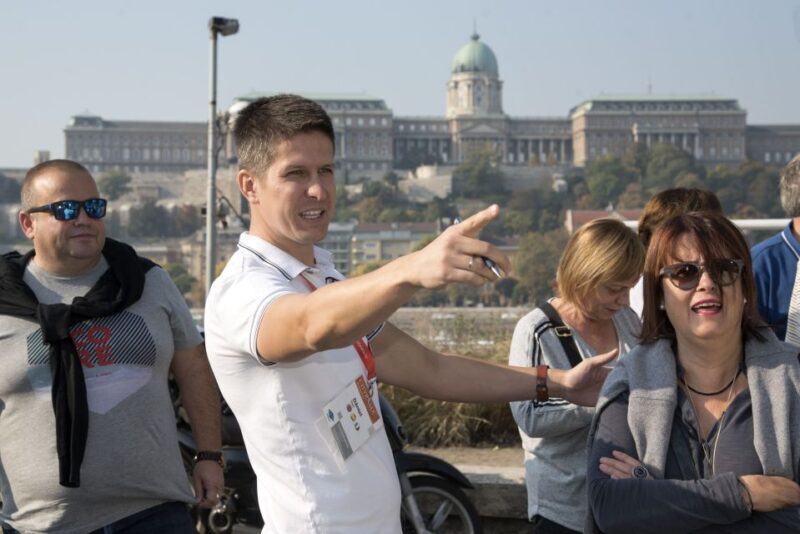 Budapest: Guided Walking Tour of Pest - Authentic Reviews in Perspective
