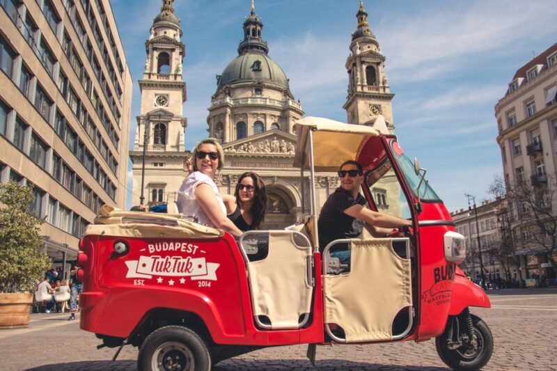 Budapest: Half-Day Exclusive Highlights Private Tour - Key Points