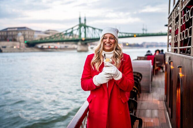 Budapest Historical Cruise with Welcome Frizzante & Audio Guide - Final Thoughts