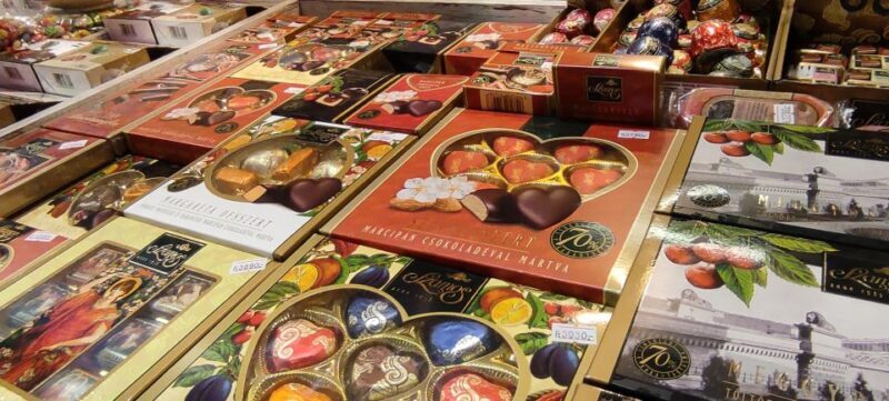 Budapest: Hungarian Cuisine in the Market Hall (german) - Practical Details and Tips