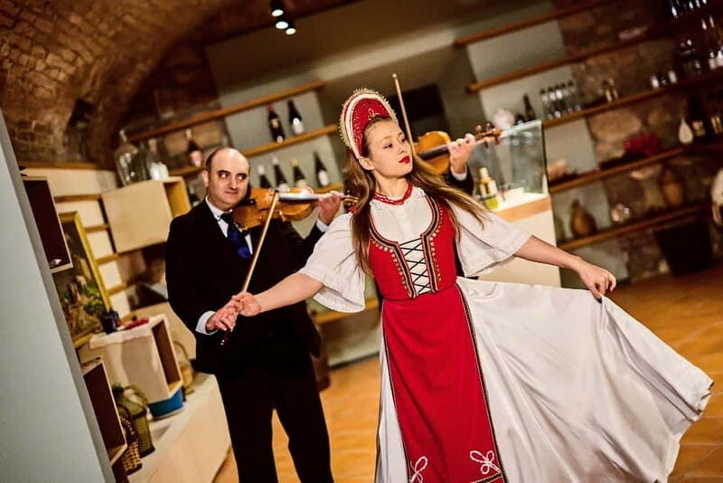 Budapest: Hungarian Folk Dance & Concert with Dinner Option - Key Points