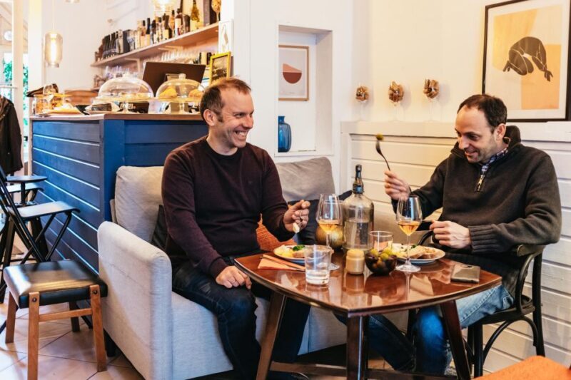 Budapest: Hungarian Wine Tasting with 8 Wines and Tapas - Practical Tips for Participants
