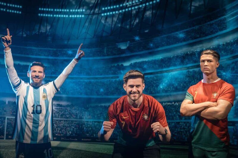 Budapest: Madame Tussauds Ticket + POP&ROLL Access - What Makes This Tour Special