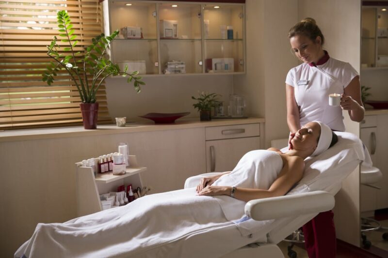 Budapest: Margaret Island Day Spa Entry Ticket - Key Points