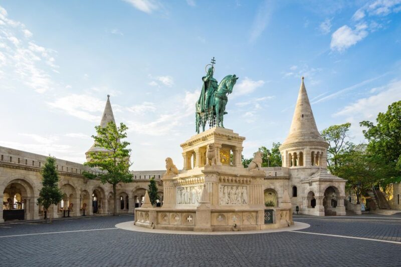 Budapest: One day drive trip from Vienna - Experience Overview