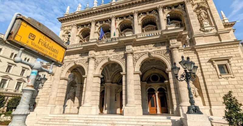 Budapest: Opera House Guided Tour - Key Points