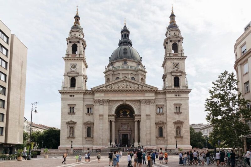 Budapest: Pest Side Walking Tour with Folk Music Performance - An Authentic Stroll through Budapest’s Heart