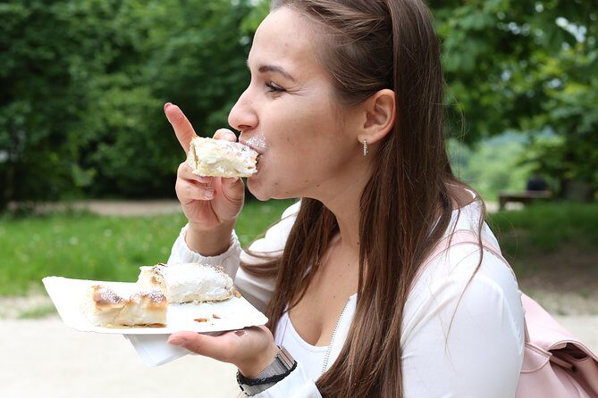 Budapest: Private Adventure Sightseeing Bicycle Tour - A Detailed Look at the Tour Itself