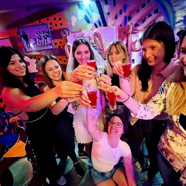 Budapest: Private Cocktail-Making Experience - An In-depth Look at the Experience