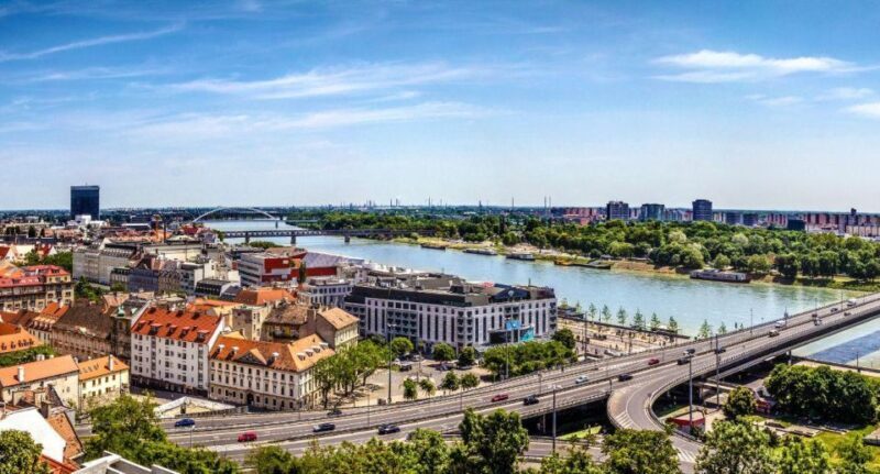 Budapest: Private Guided Tour to Bratislava - Why Choose This Tour?