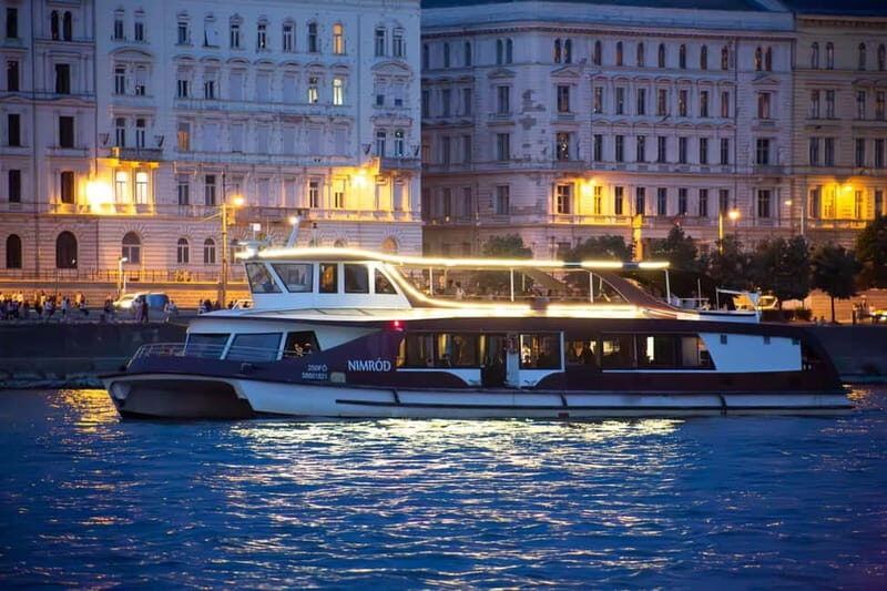 Budapest: Sightseeing Cruise with 1 Drink - An Honest Look at the Experience