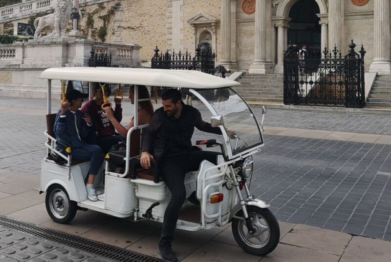 Budapest: Sightseeing Tour by Electric Tuktuk - Why Choose the Budapest Electric Tuktuk Tour?